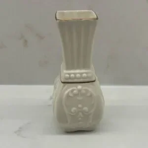 Belleek | Accents | Vintage Belleek Irish Porcelain Spill Or Bud Vase ...